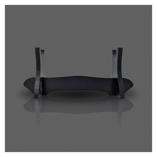 Display Stand | CAESARS Singapore | Armours, Guns, Swords